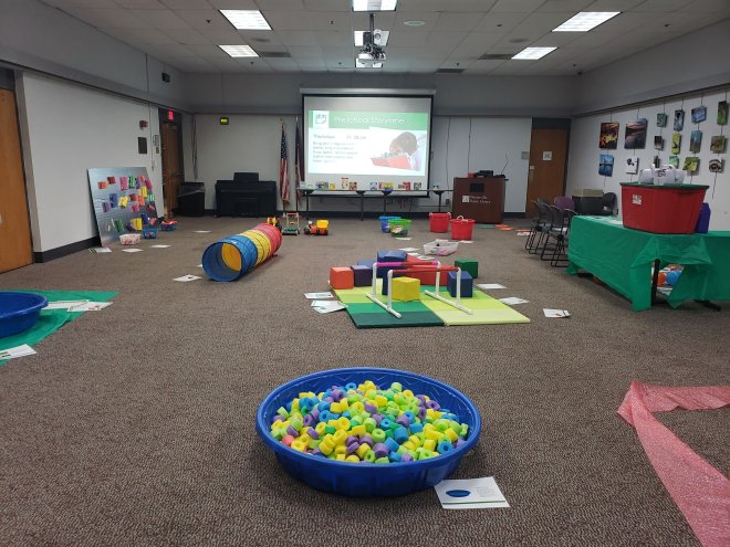Play & Learn at Home - Book Cart Queens
